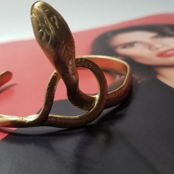 CLEOPATRA BRACELET SNAKE | Jewelry | Cleopatra Serpent Snake Wisdom ...